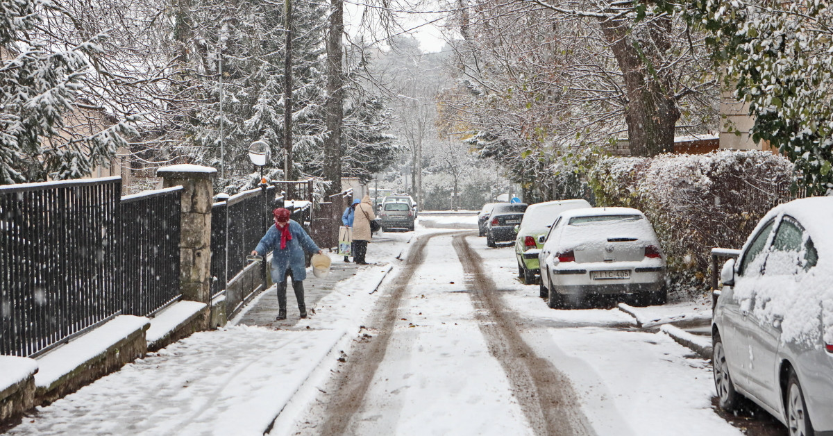 Havazás: Lázár szerint az eljutás minden vonalon biztosított | Klubrádió